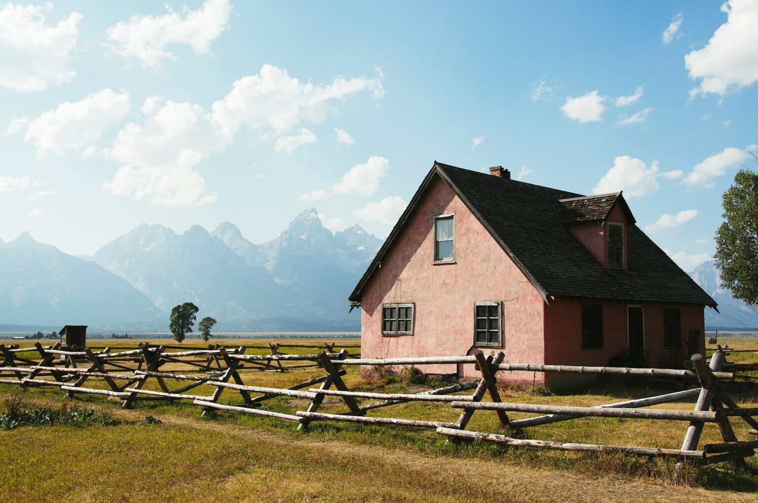 The Magical Nostalgia Behind Old-Fashioned American Country Home Goods ...